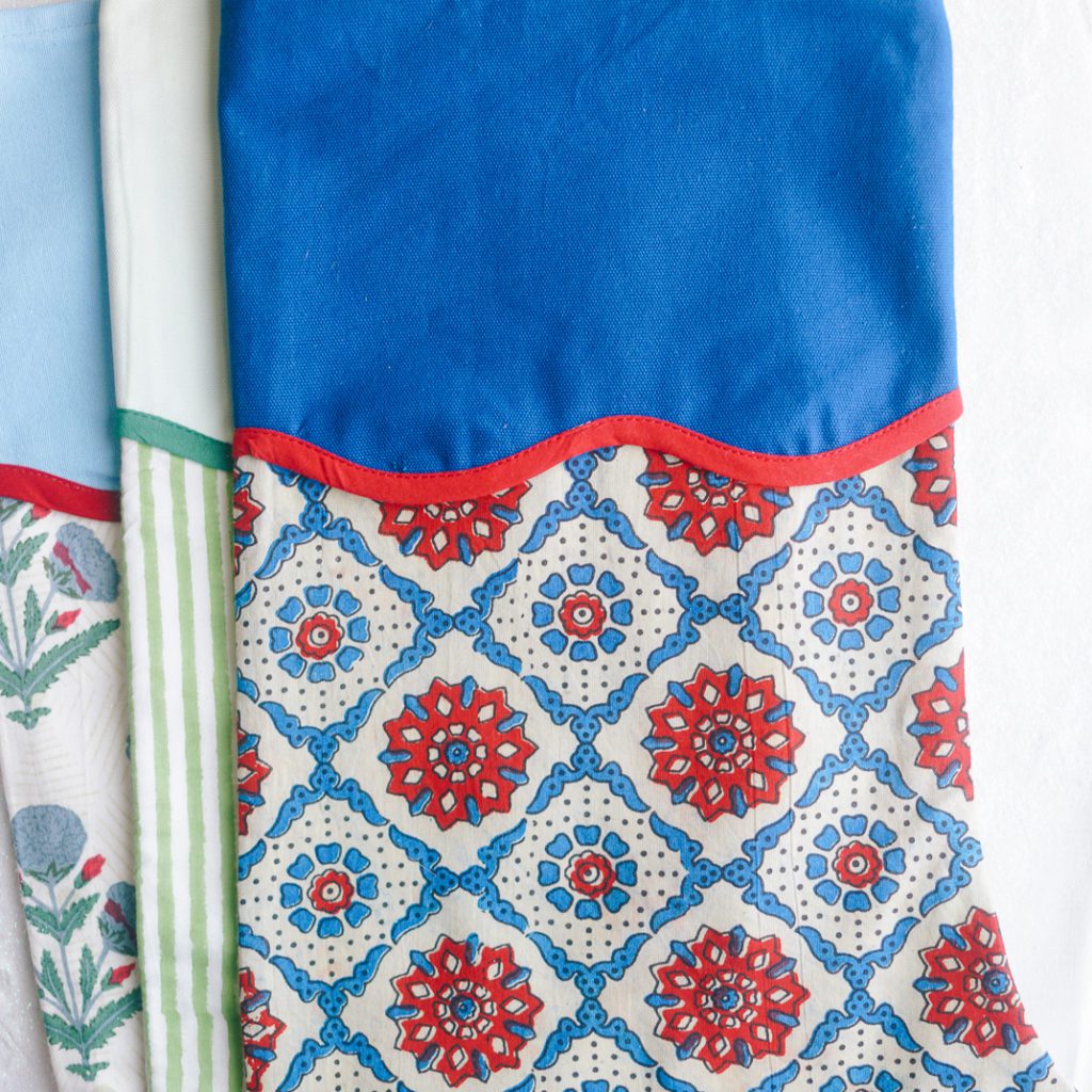 Block Print Stockings! - Lucy Cuneo